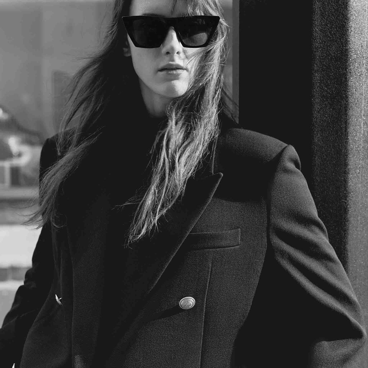 Double Breasted Textured Blazer – MO&Co.