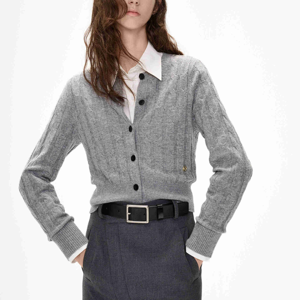 MO&Co. Women's Fitted Crew Neck Cardigan