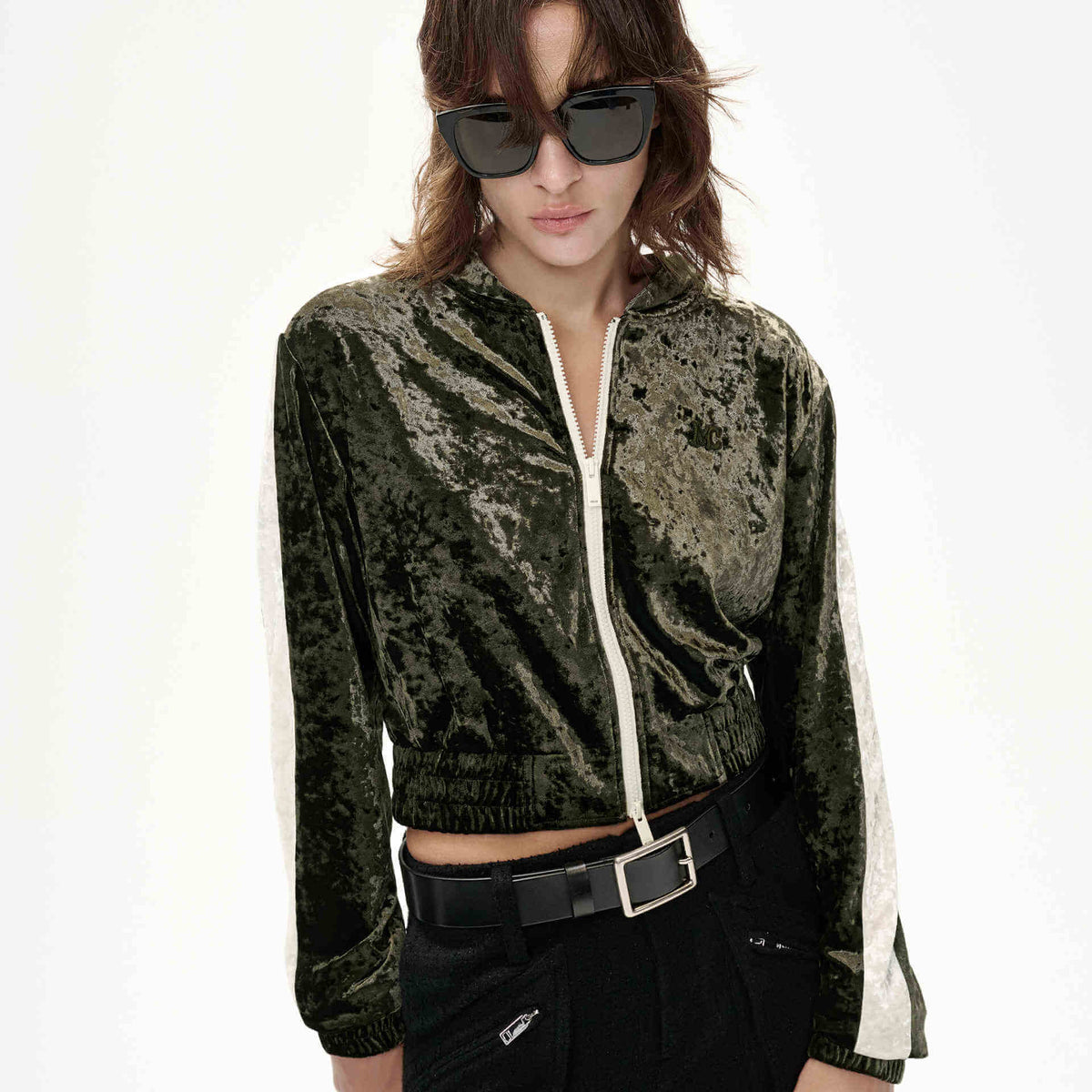 MO&Co. Women's Two Way Zipper Cropped Jacket