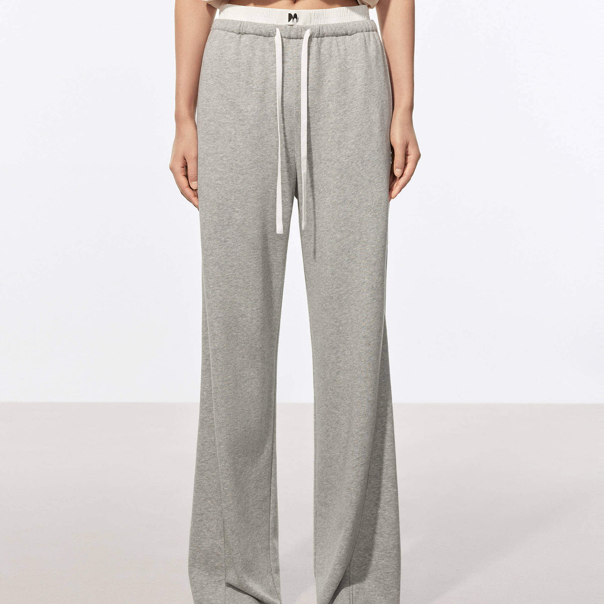 MO&Co. Women's Cotton Contrast Waist Pants