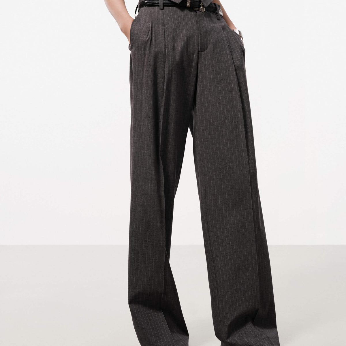 MO&Co. Women's Wool Blend Striped Pants