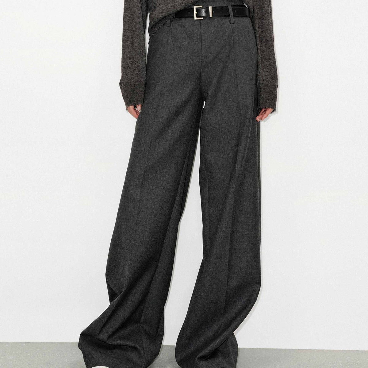 MO&Co. Women's Wool Blend Belted Pants