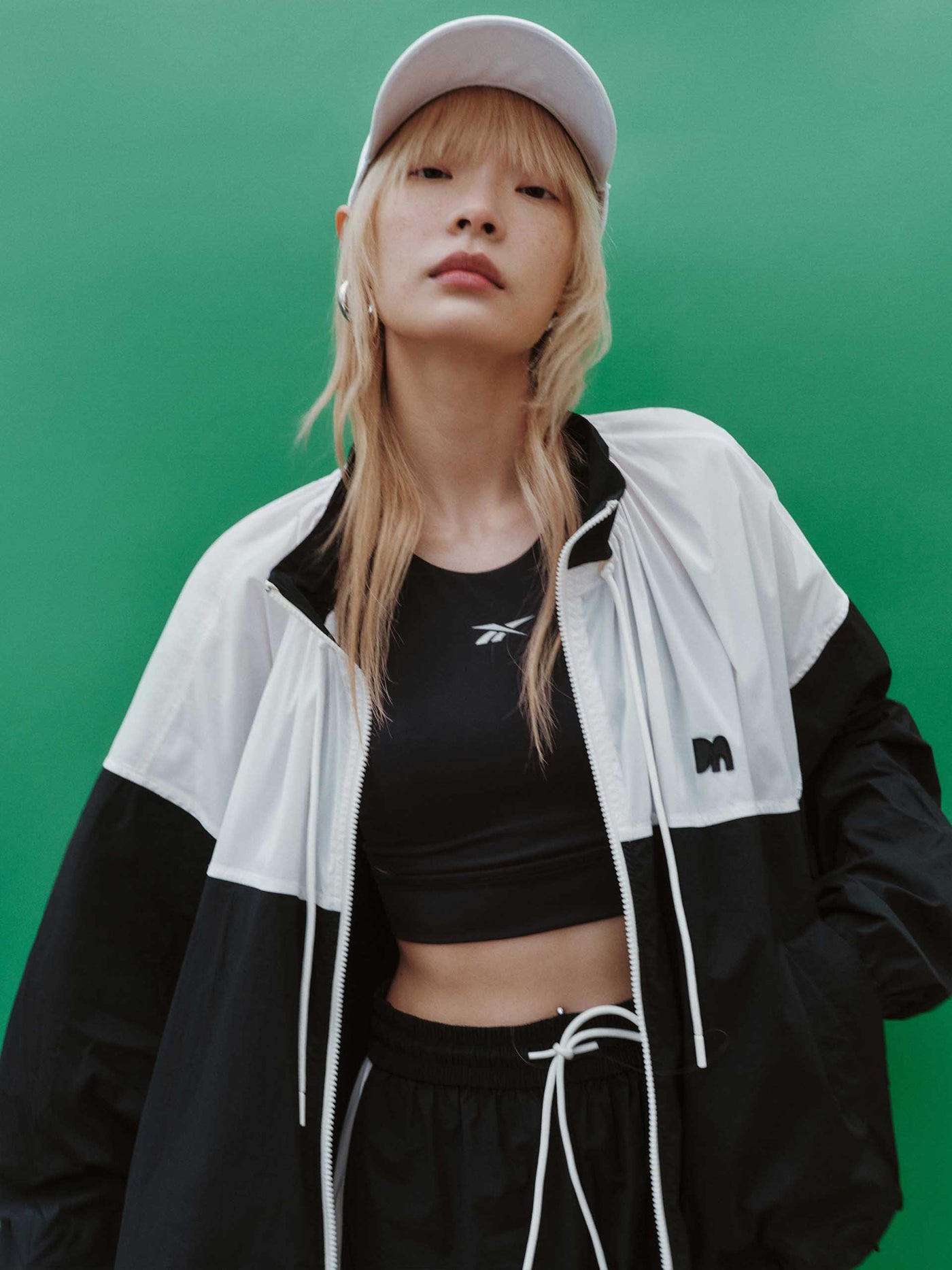 MO&Co. Women's Color Block Zipper Sun Protection Jacket