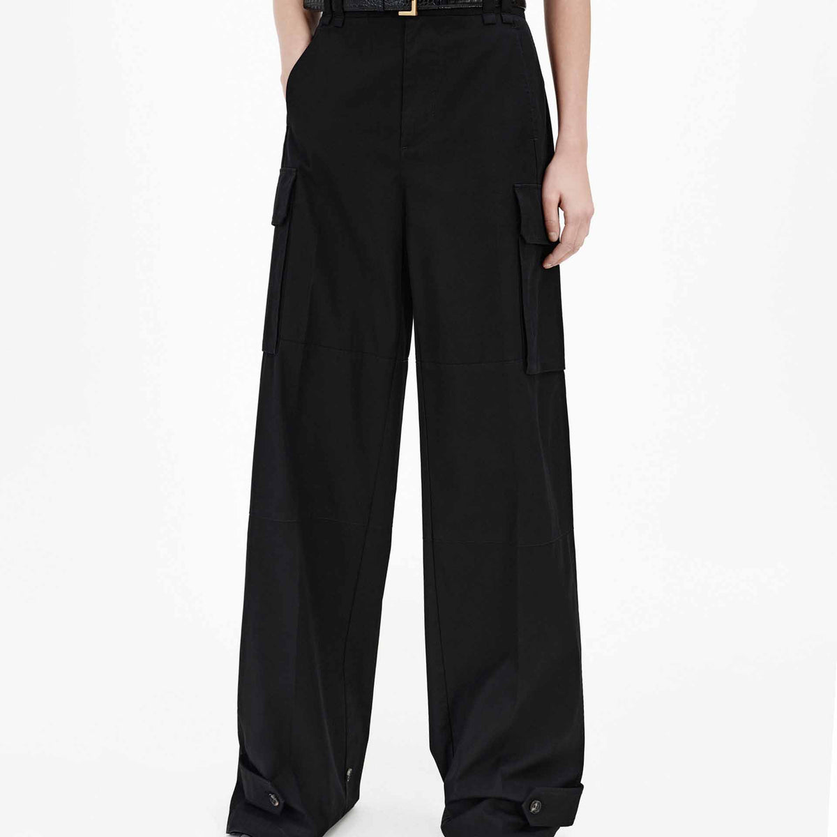 MO&Co. Women's Relaxed Cotton Cargo Pants