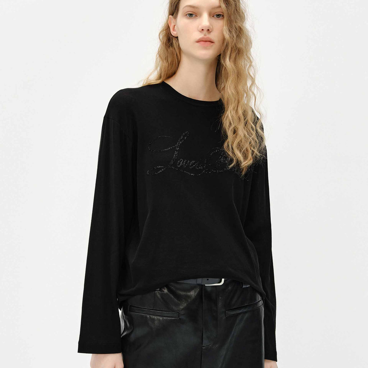 MO&Co. Women's Loose Letter Print T-shirt