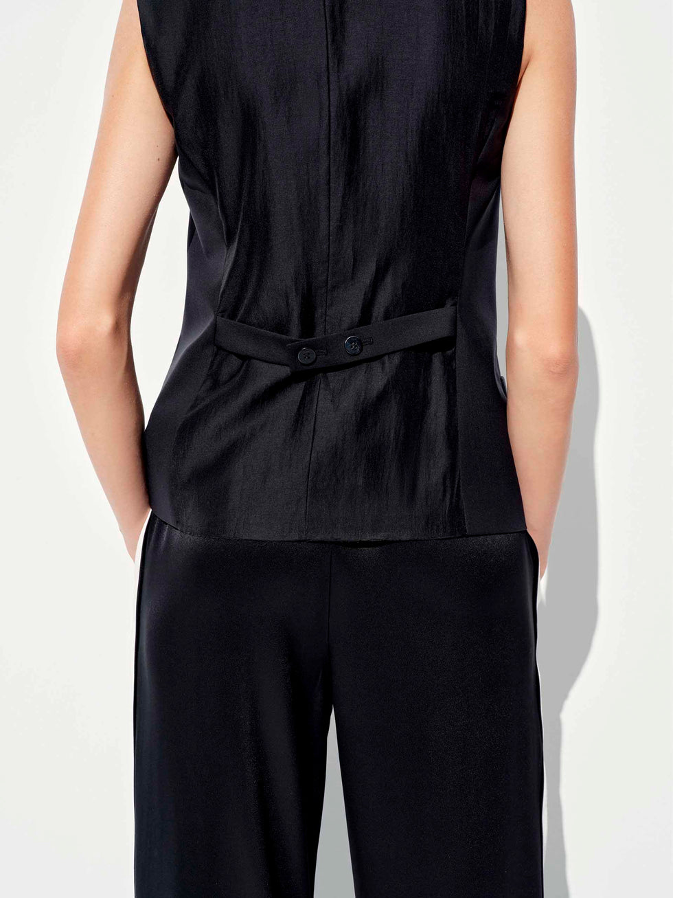 MO&Co. -Smart, rock-chic, cool and fun-Shop Online