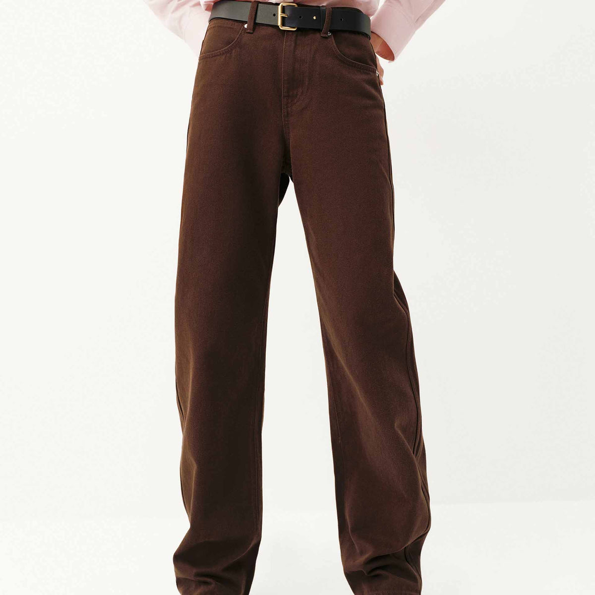 MO&Co. Women's Barrel Leg Brown Jeans