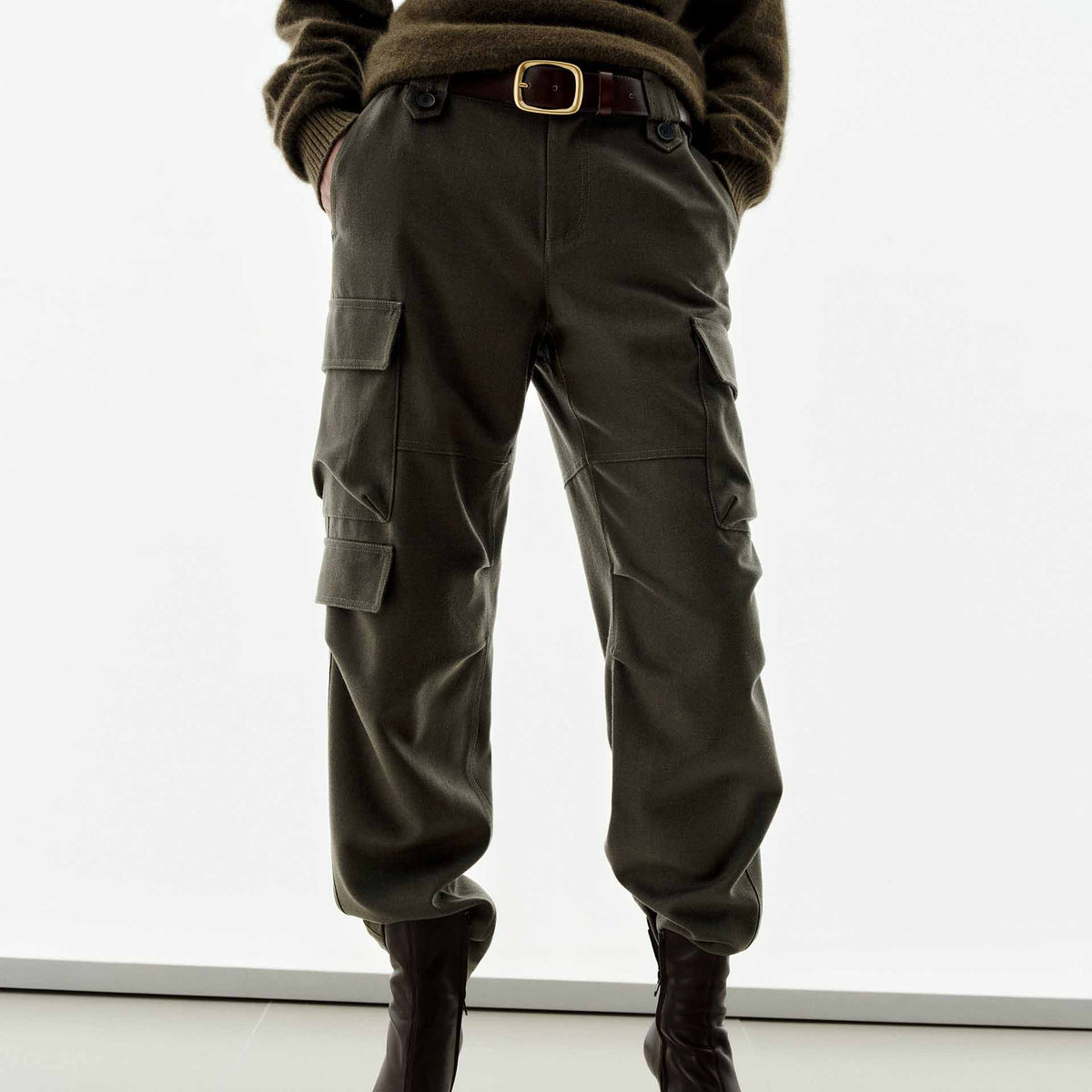 MO&Co. Women's Cargo Style Pleated Trousers