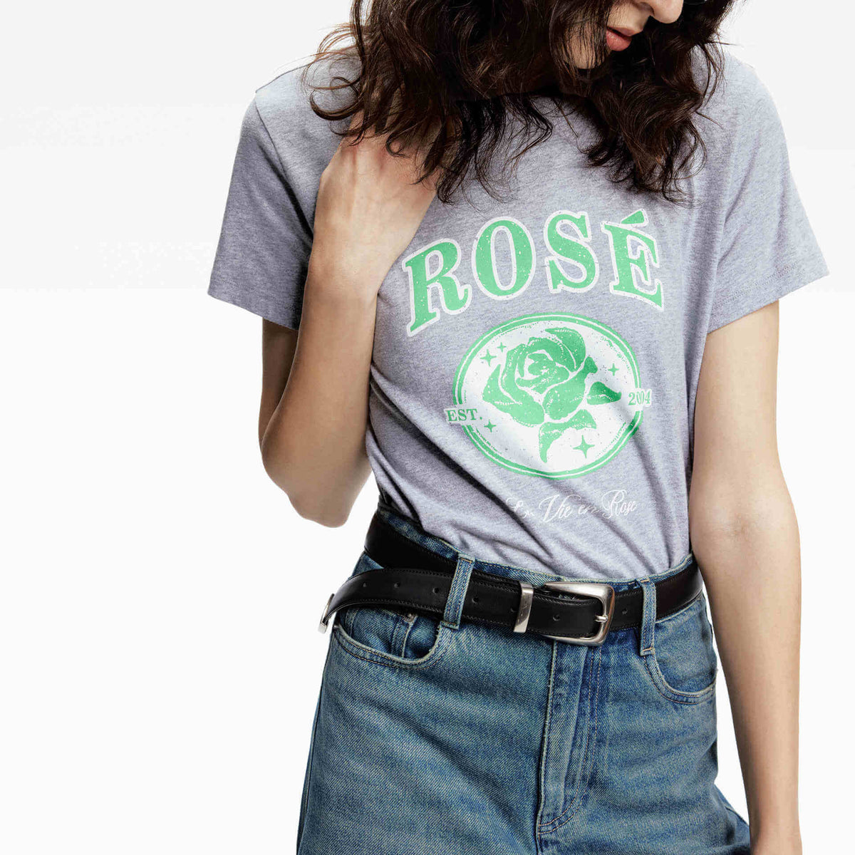 MO&Co. Cotton Rose Print T-shirt