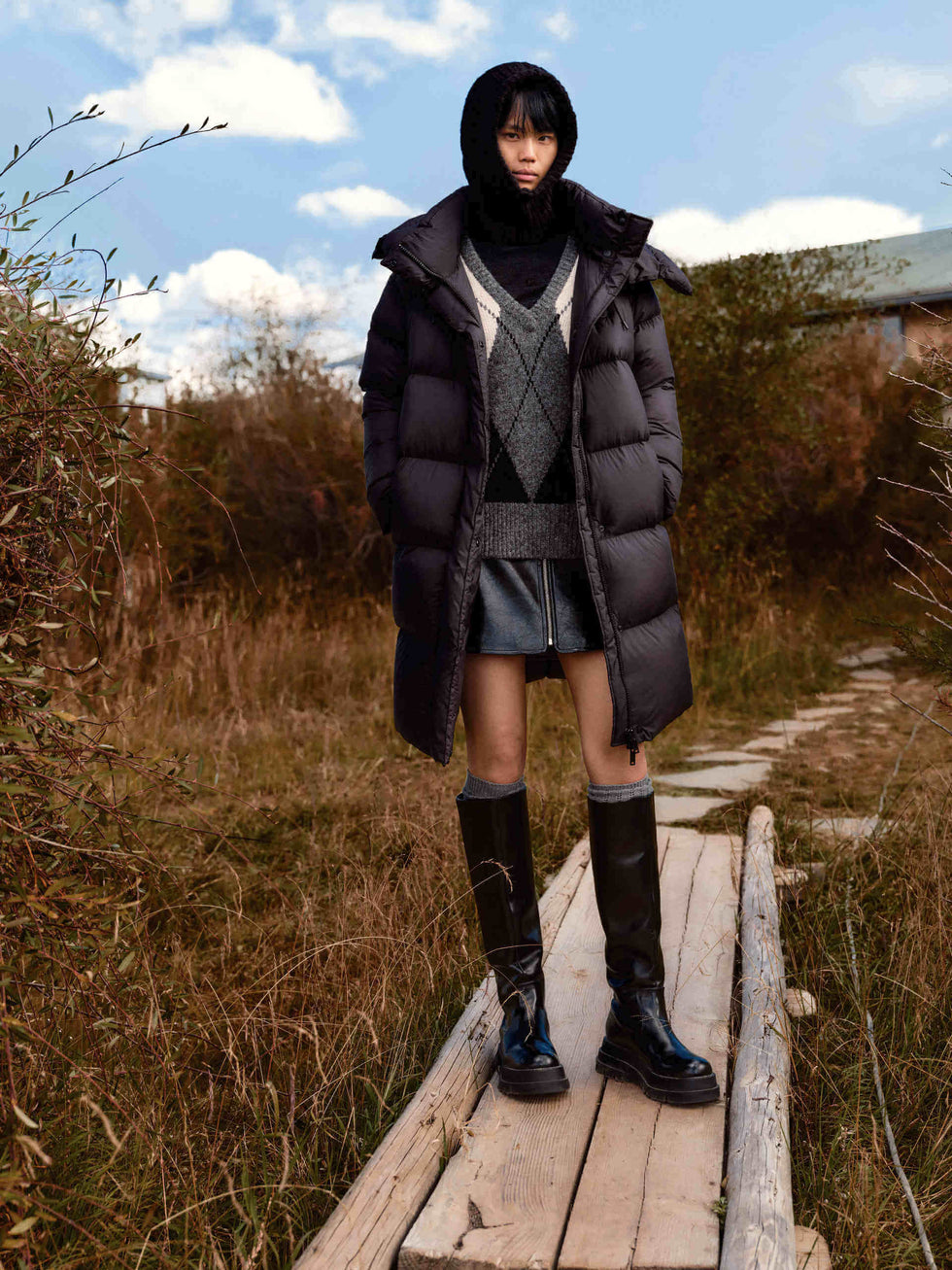 MO&Co. Women's Midi Length Down Puffer Coat