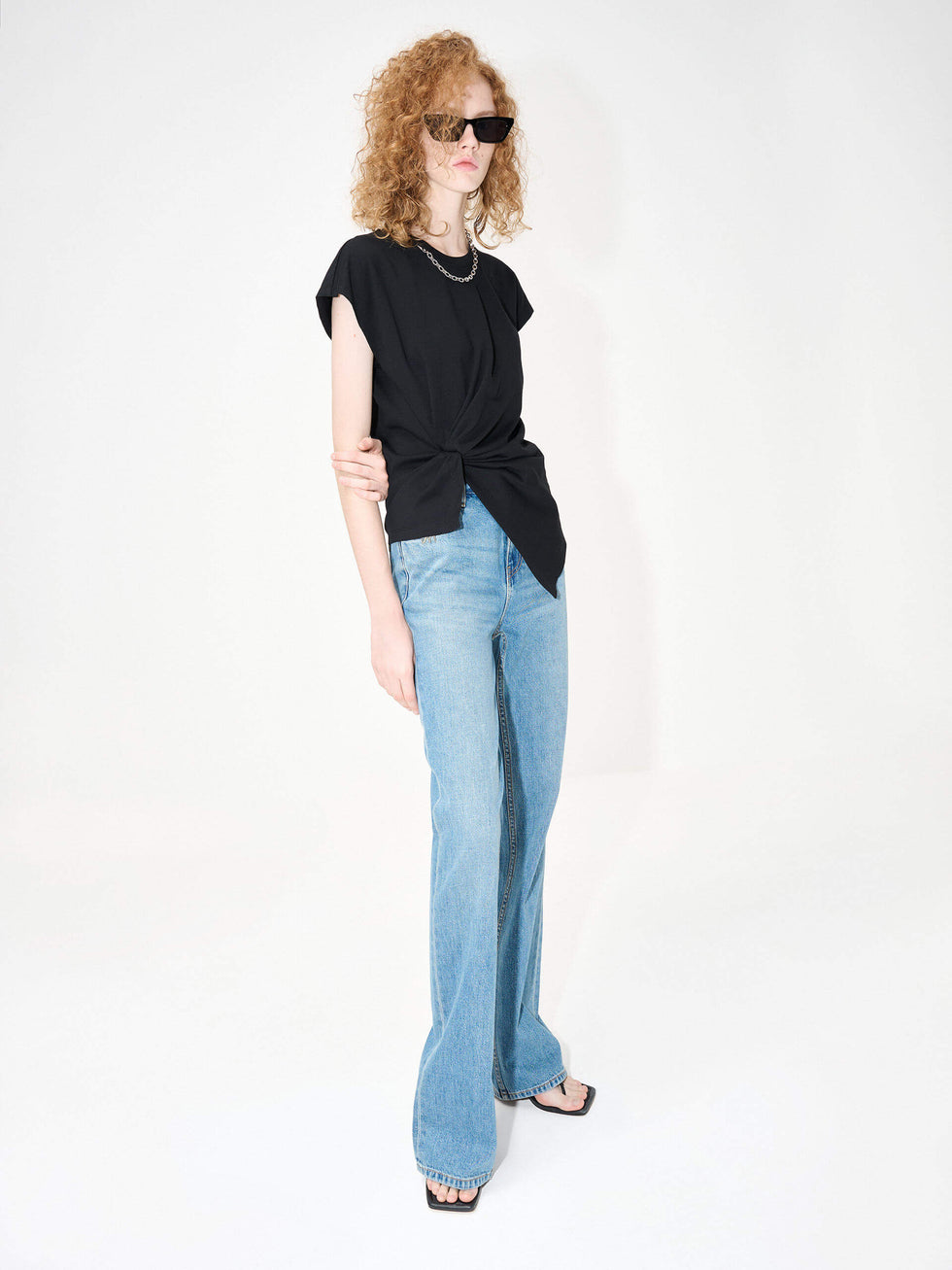 MO&Co. Women's Irregular Twist Cotton T-shirt