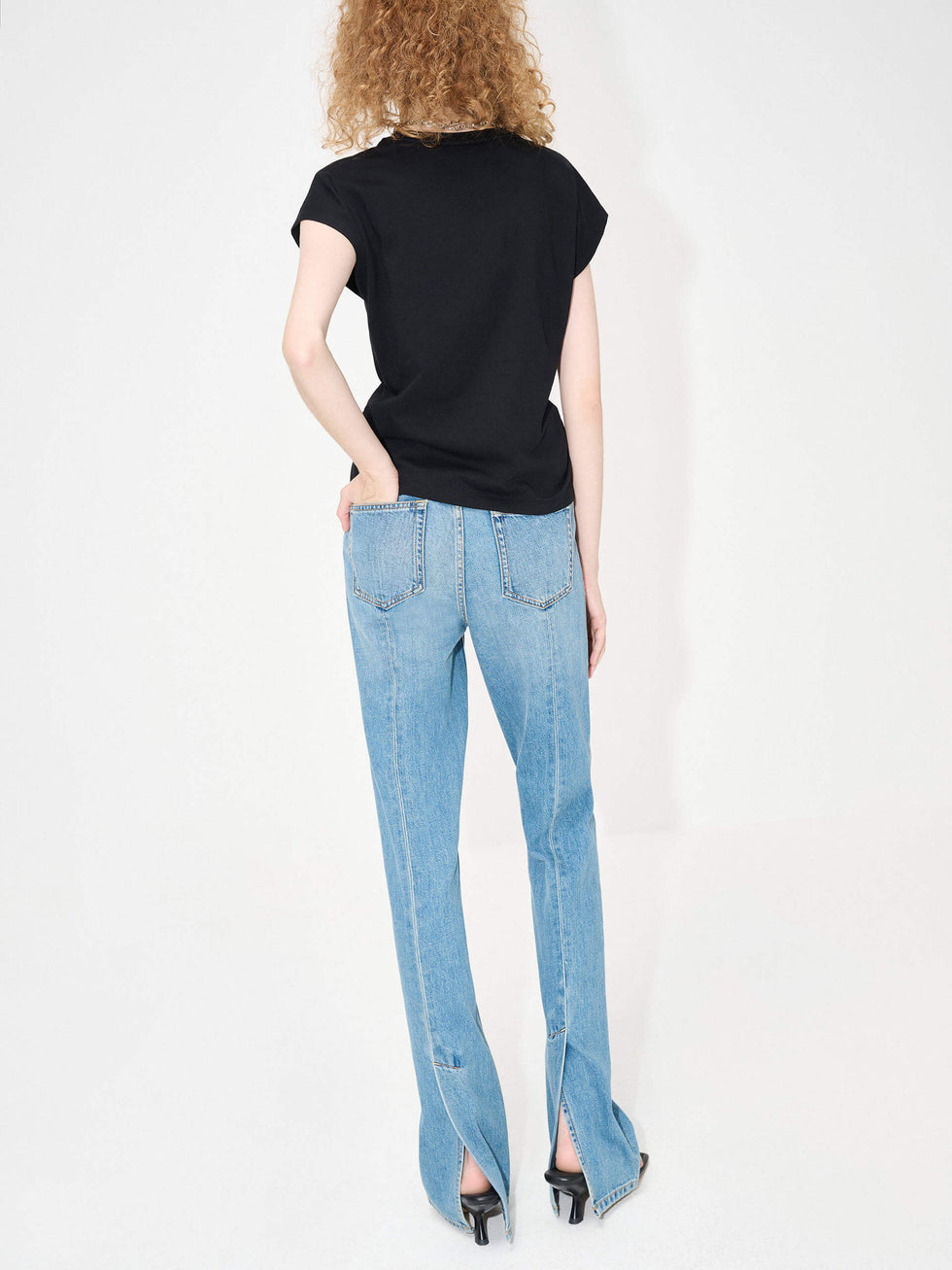 MO&Co. Women's Irregular Twist Cotton T-shirt