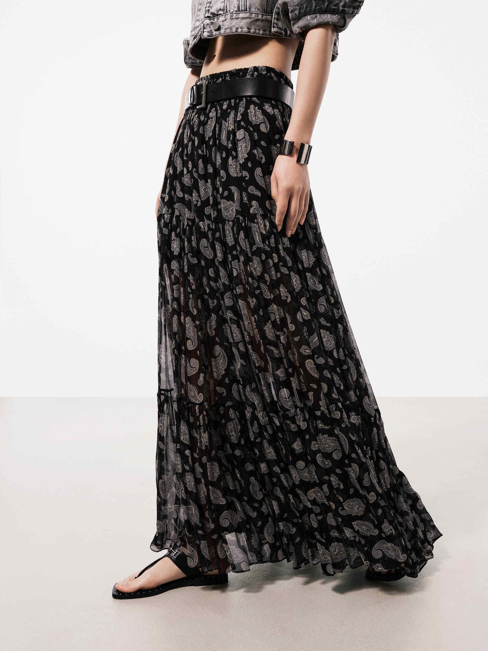 BEST SELLERS from MO&Co. Official Site, MOCO Clothing Online Store